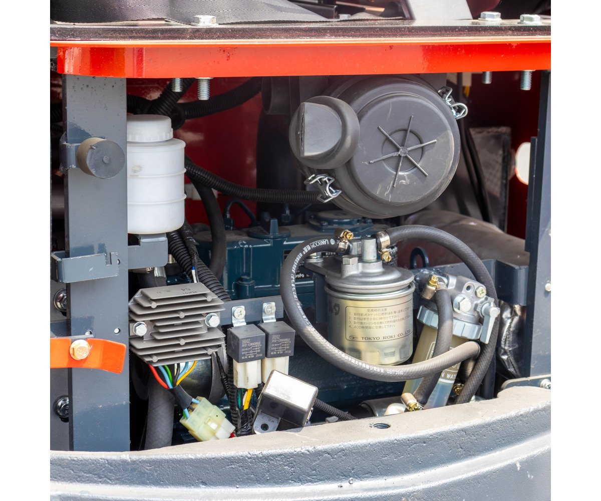 Mini-pelle 1,8 tonnes moteur Kubota 10,2 kW 3 cylindres avec bras ...
