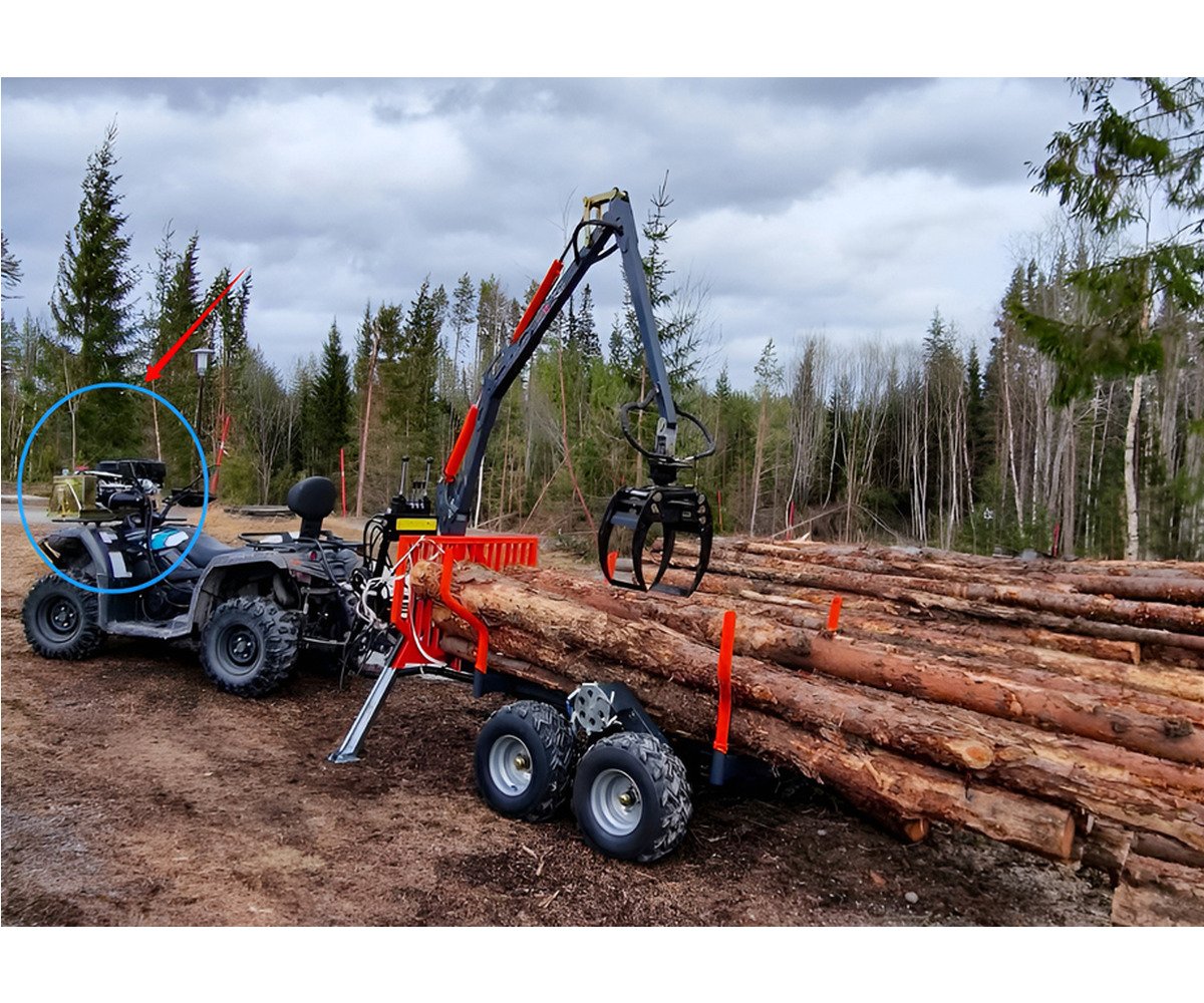 Remorque à bois forestière double essieu avec assistance à la traction ...