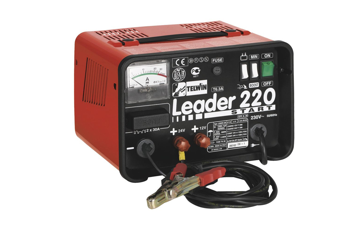 Chargeur de batterie avec fonction START Telwin Telwin LEADER 220