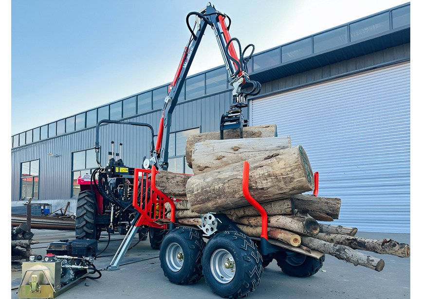 Remorque à bois forestière double essieu avec assistance à la traction ...